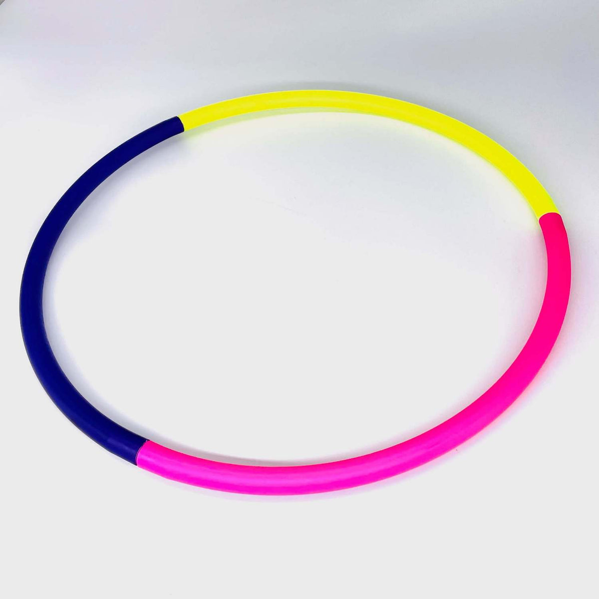 Custom 3 Section Coloured Polypro Hula Hoop - 19mm – HoopSpin